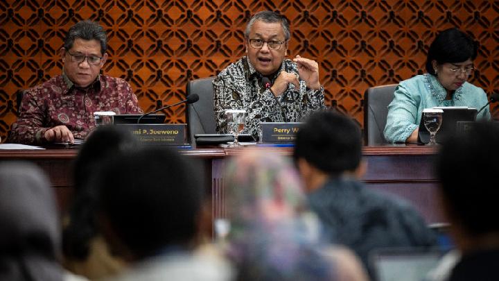 Rupiah Still Weak; Bank Indonesia Keeps Benchmark Rate at 6% for Second ...