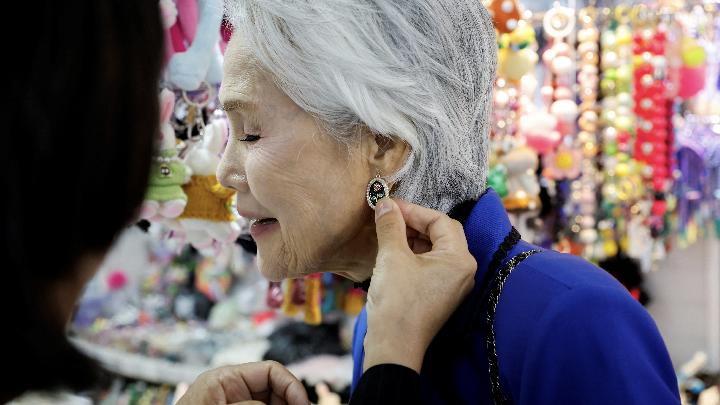 Age No Barrier for Octogenarian South Korean Model Defying Stereotypes ...