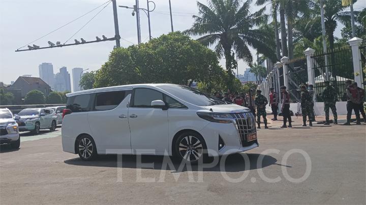 Prabowo Arrives at MPR Complex for Presidential Inauguration - News En.tempo.co