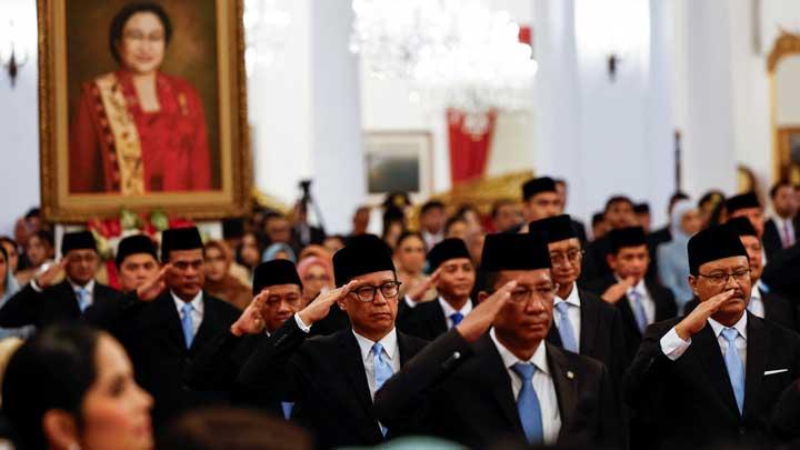 President Prabowo Inaugurates 48 Ministers of Red and White Cabinet ...