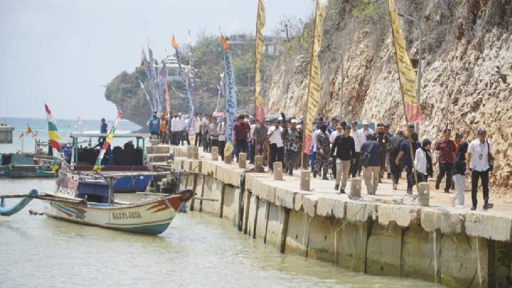 Yogyakarta's Gesing Port Opens, Projected to Be a Tourism Fishing Port ...
