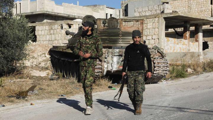 Syrian Rebels Seize Control of Most of Aleppo - foto En.tempo.co