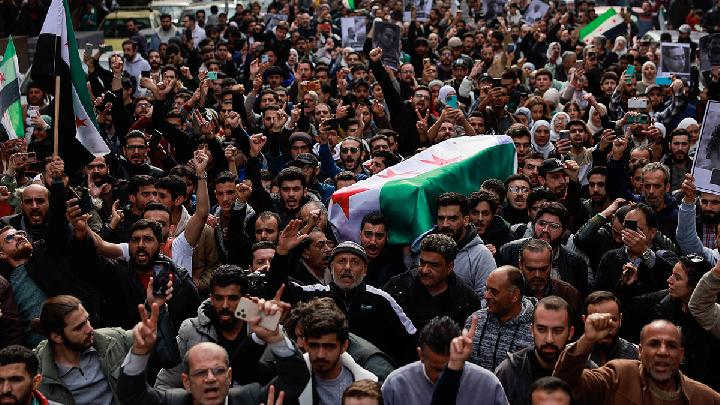 Funeral of Syrian Activist Mazen al-Hamada in Damascus - foto En.tempo.co