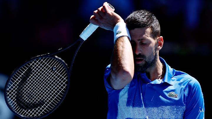 Novak Djokovic Retires Injured to put Zverev Into Australian Open Final - foto En.tempo.co