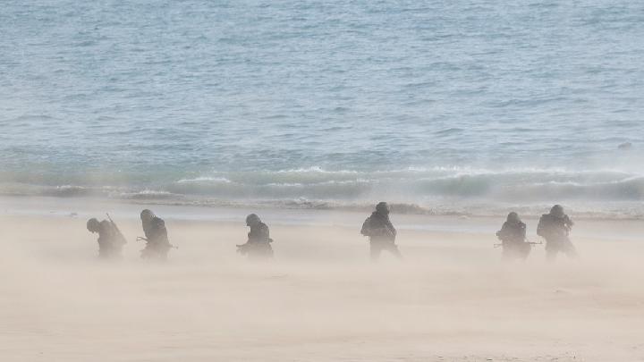 2025 AMAN Naval Exercise Kicks off in Karachi - foto En.tempo.co