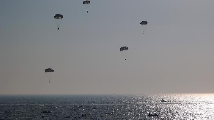 2025 AMAN Naval Exercise Kicks off in Karachi - foto En.tempo.co