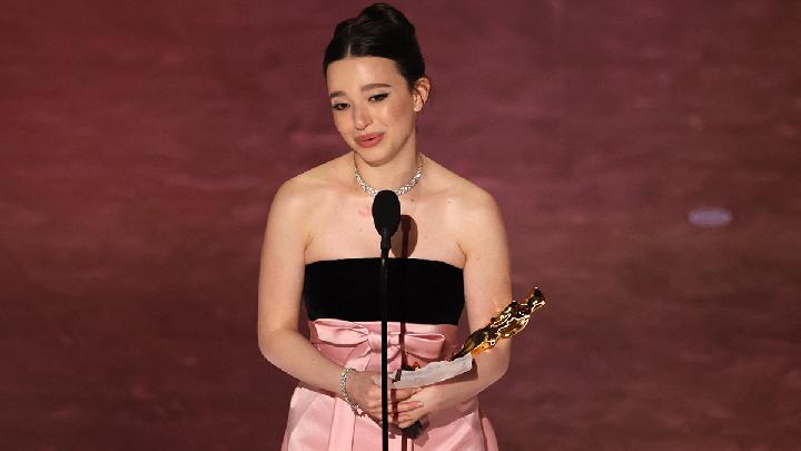 2025 Oscars Shocker: Mikey Madison Triumphs Over Demi Moore for Best ...