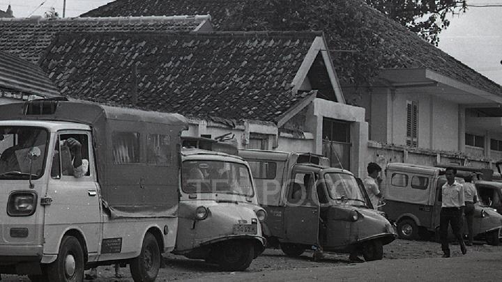 Bemo, Transportasi Umum di Jakarta yang Terlupakan | tempo.co