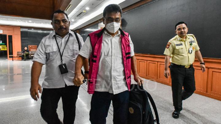 Charles Sitorus Dituntut 4 Tahun Penjara Perkara Impor Gula | tempo.co