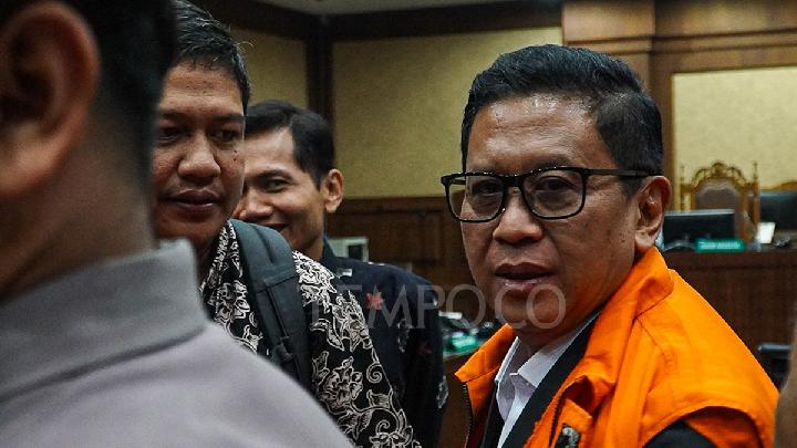 Jaksa KPK Sebut Pleidoi Hasto Kristiyanto Hanya Mengutip Saksi yang Menguntungkan | tempo.co