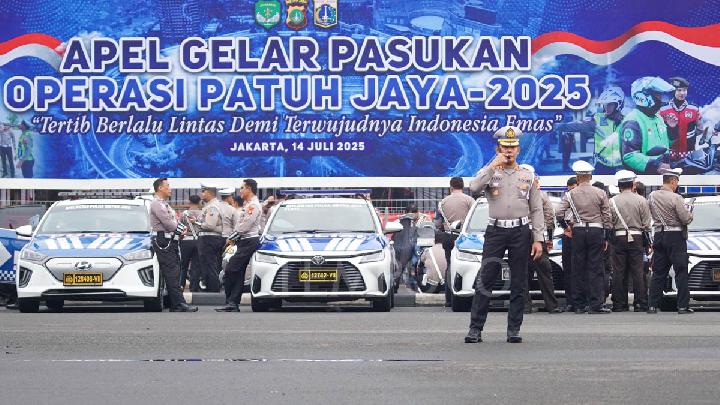Apa Saja Pelanggaran yang Disasar Polisi dalam Operasi Patuh 2025? | tempo.co