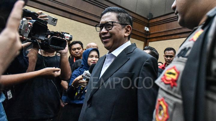 Hasto Kristiyanto Dituntut 7 Tahun Penjara dan Denda Rp 600 Juta oleh ...