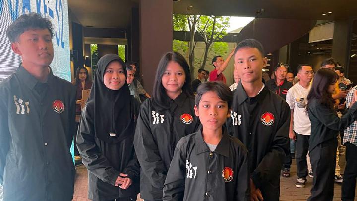 Berita Catur: HUT ke-33 SCUA dan Tim Catur Junior ke Eastern Asia Chess ...