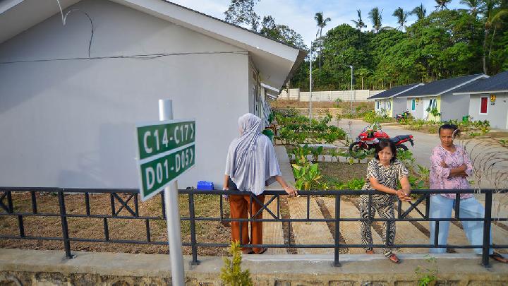 Relocation Settlement for Tanah Datar Residents Displaced by Sumatra ...