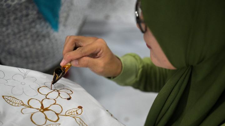 Sudin Kebudayaan Jakarta Gelar Pelatihan Membatik Guna Lestarikan Budaya Betawi | tempo.co