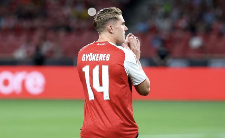Beban Besar Viktor Gyokeres Pakai Nomor 14 Arsenal | tempo.co