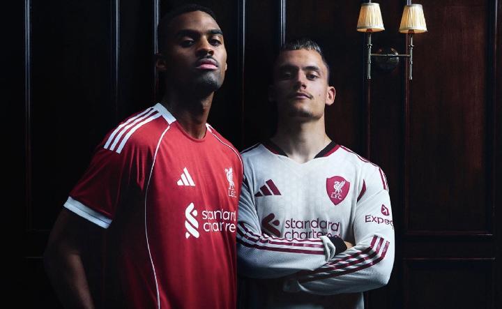 Liverpool dan Adidas Reuni Buat Jersey Kandang-Tandang Musim Depan ...