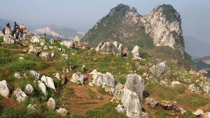 Tips Aman Berkunjung ke Stone Garden Padalarang | tempo.co