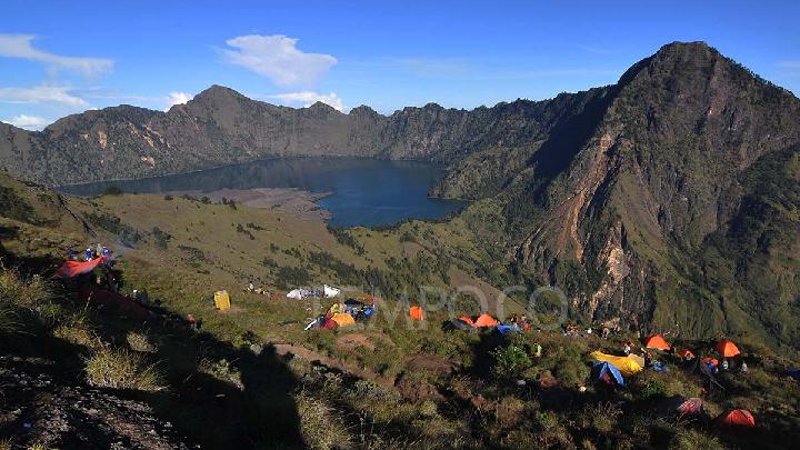 4 Syarat Mendaki Gunung Rinjani | tempo.co