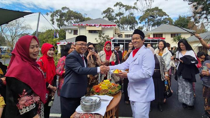 61 ABK Turut Meriahkan HUT Kemerdekaan RI ke-80 di KJRI Cape Town ...