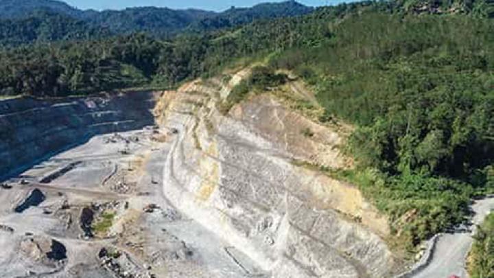 Afiliasi Grup Rajawali Corpora Milik Peter Sondakh Beli Saham ARCI Rp 2 ...