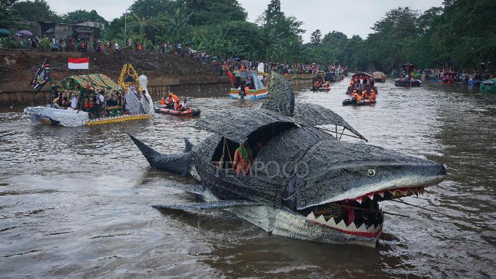 Environmental Love Festival in Ciliwung River - foto En.tempo.co