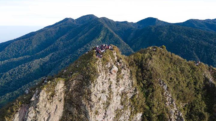 Aktivitas Meningkat, Status Gunung Burni Telong Jadi Waspada | tempo.co