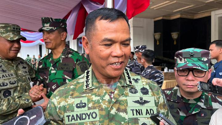 Tentara akan Pakai Seragam Loreng Baru saat Upacara HUT TNI | tempo.co