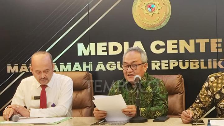 MA Desak Polisi Segera Usut Kebakaran Rumah Hakim Khamozaro Waruwu ...