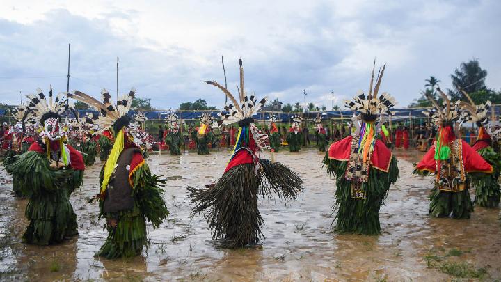 Hudoq Kawit Ritual of the Dayak Bahau Busang - foto En.tempo.co