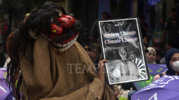 Aktivis Lingkungan Kampanye Krisis Iklim di Bandung | tempo.co