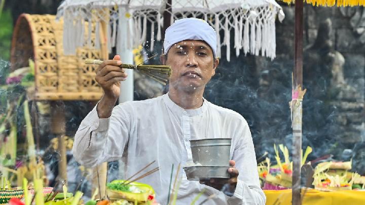 Perayaan Hari Raya Kuningan di Bali | tempo.co