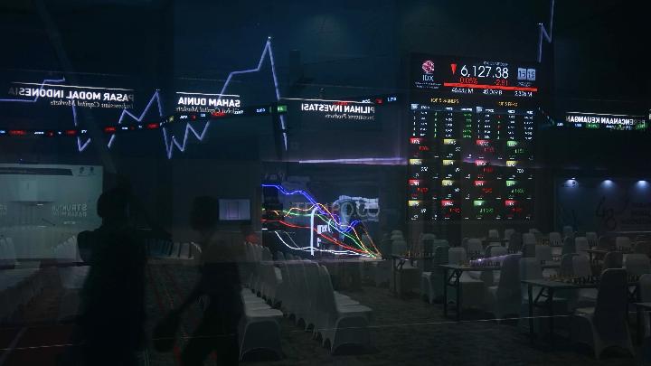 IDX Halts Trading After IHSG Plunges 8% - News En.tempo.co